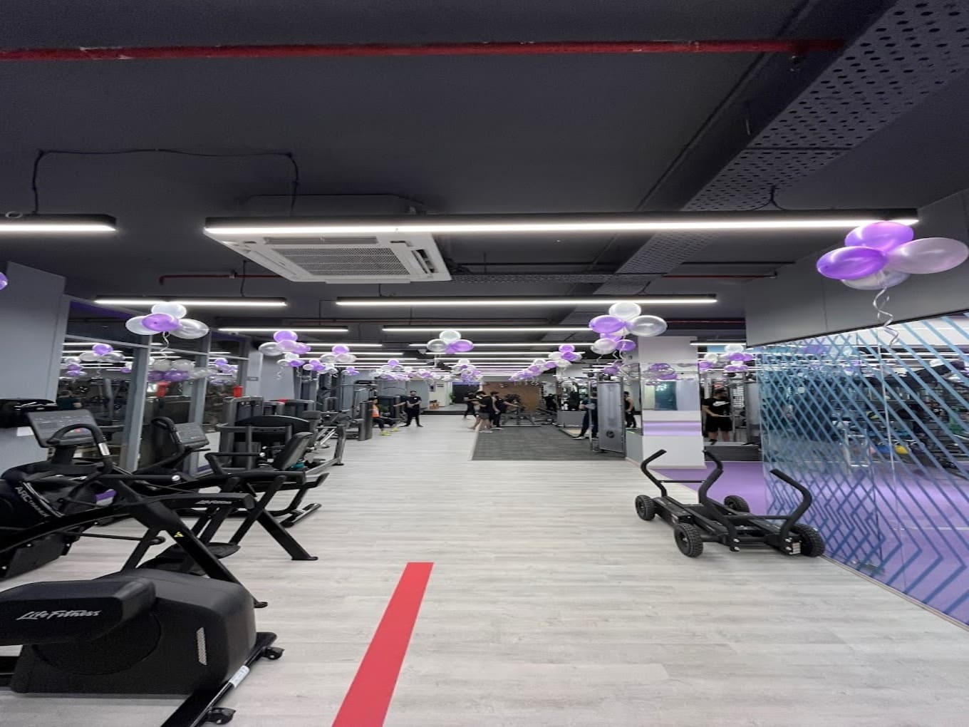Best Gyms in Delhi - Find your Nearest Anytime fitness Centre